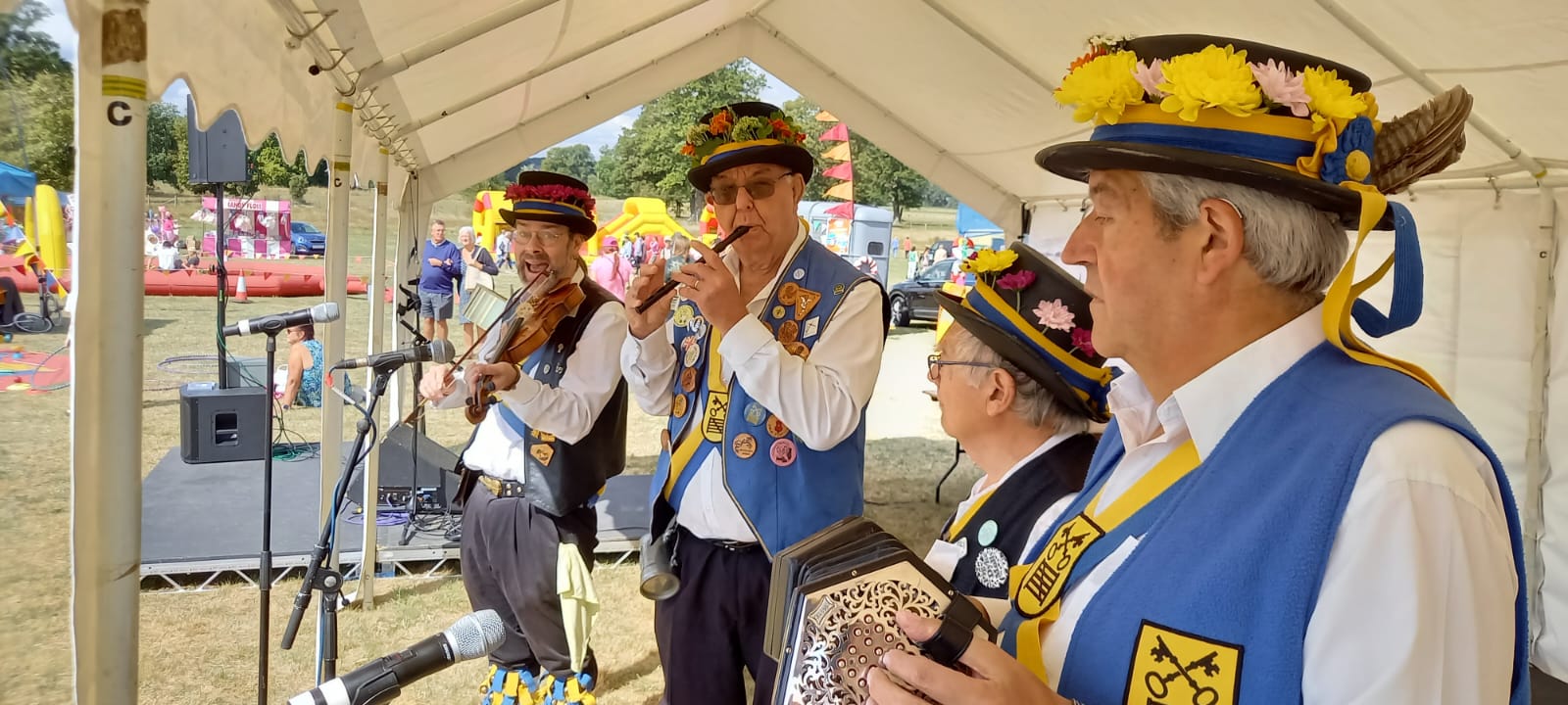 290822 Swallowfield Show – YATELEY MORRIS MEN